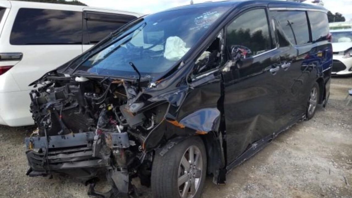 Toyota Alphard Overview, Engine, Interior and Specifications