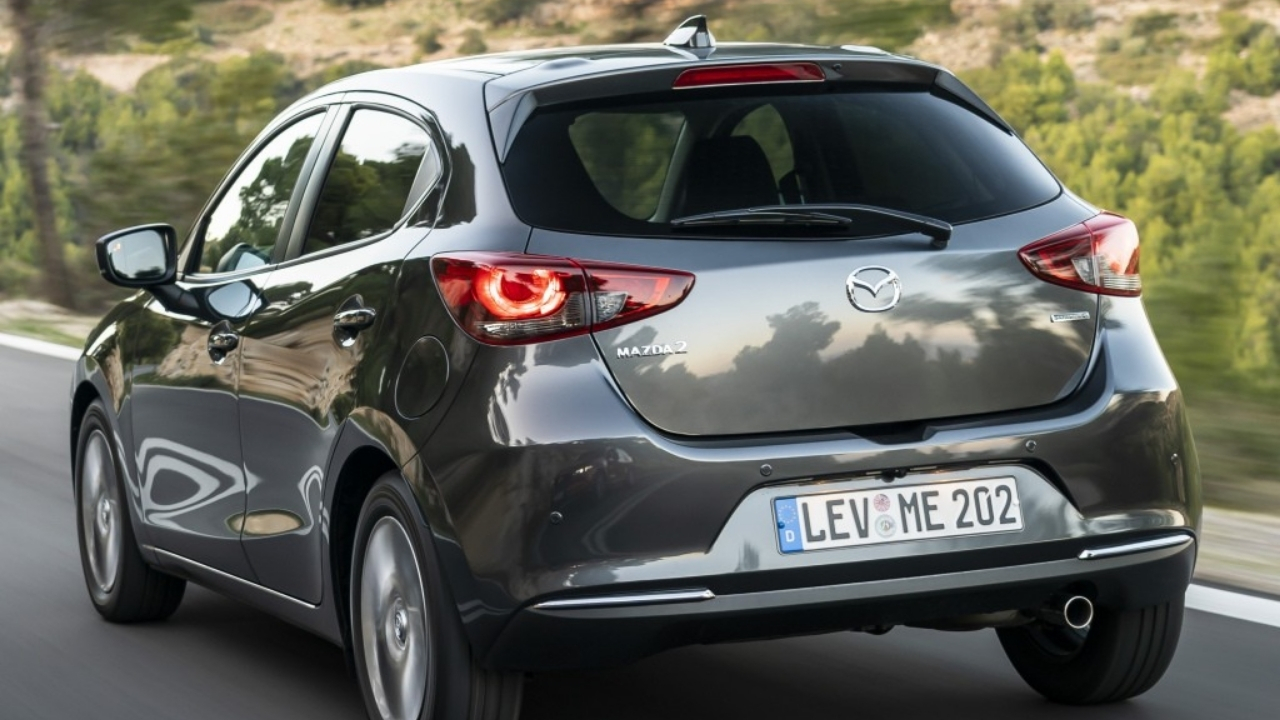 Mazda Demio Exterior, Interior Specifications & Features