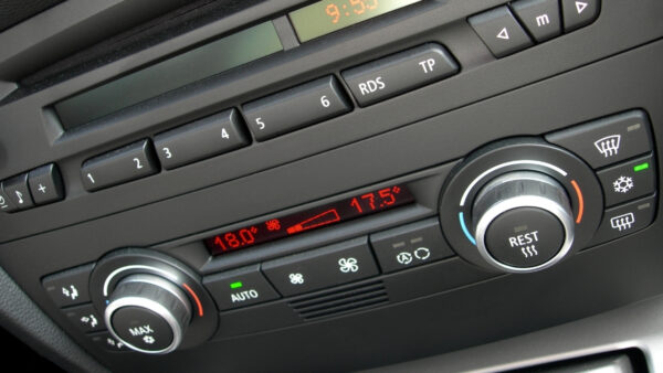 5 Reasons Car Shakes When AC Is On