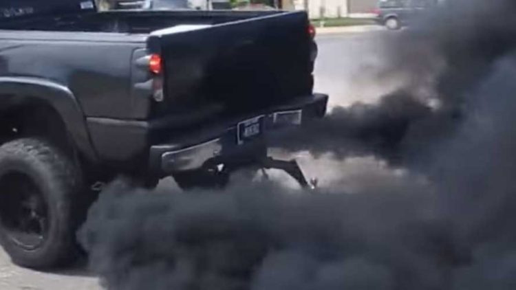How To Fix Black Smoke From Exhaust Issue - Automotive News